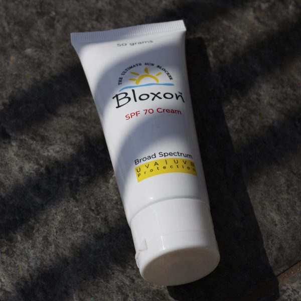 BLOXON Sun Block 50gm Cream - Organiq Pakistan